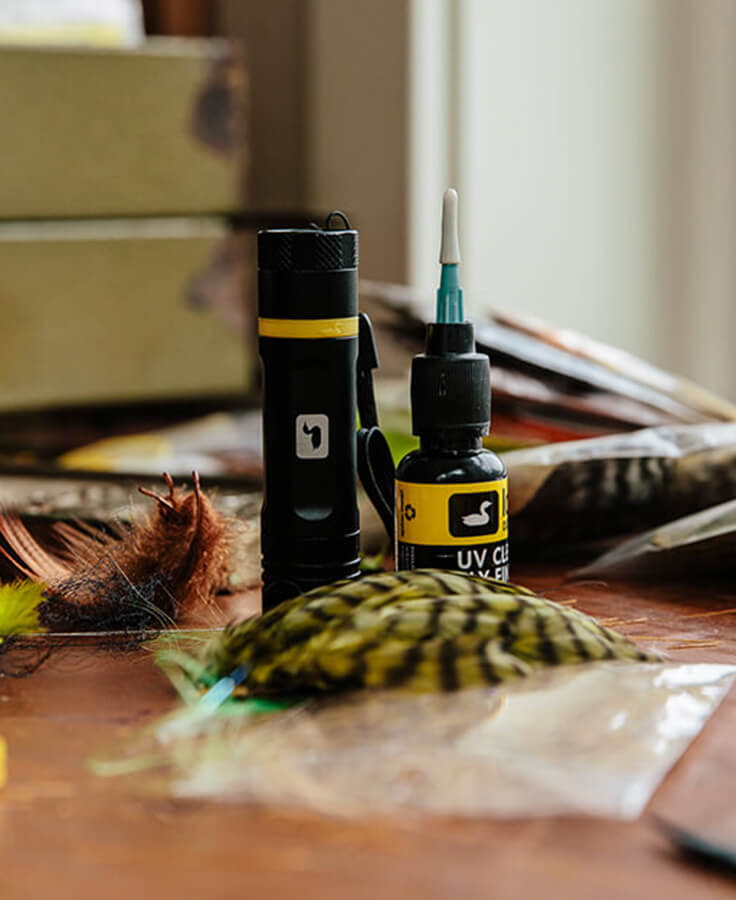 UV Fly Tying Kit | Loon Outdoors